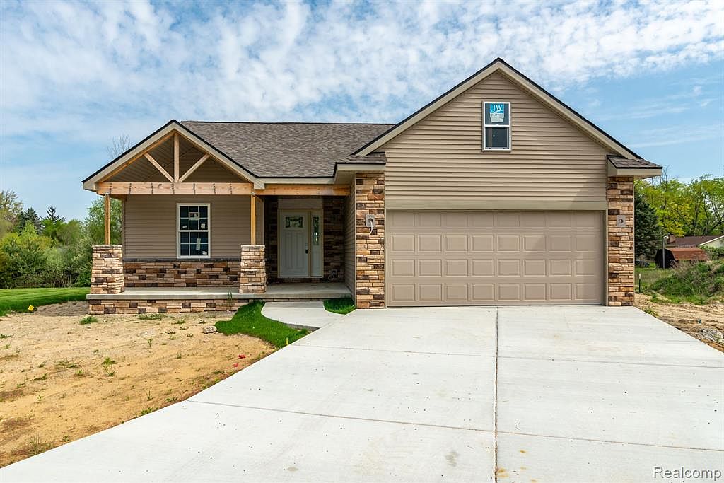 11450 Hidden Oaks Dr, Clio, MI 48420 | MLS #20230043784 | Zillow