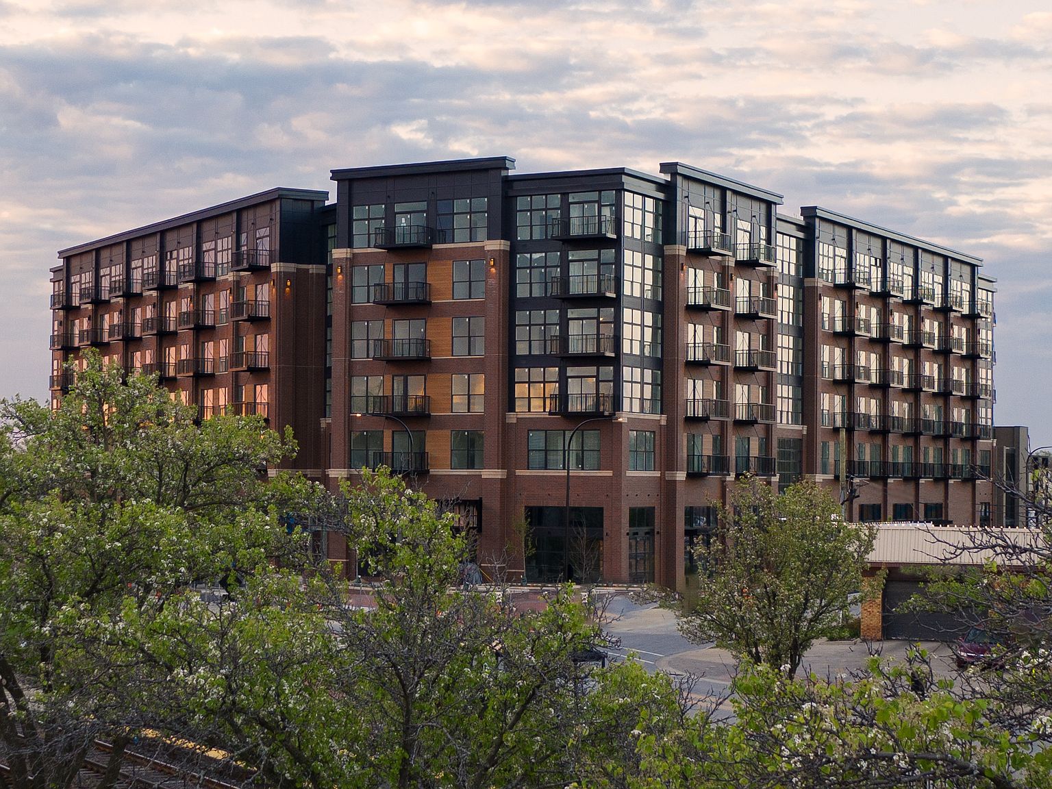 207 S Maple St #3568776, Mount Prospect, IL 60056 | Zillow