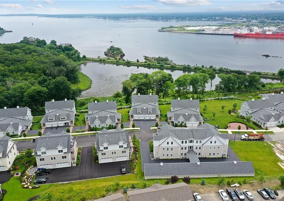 40 Kettle Point Ave, East Providence, RI 02914 | MLS #1288492 | Zillow