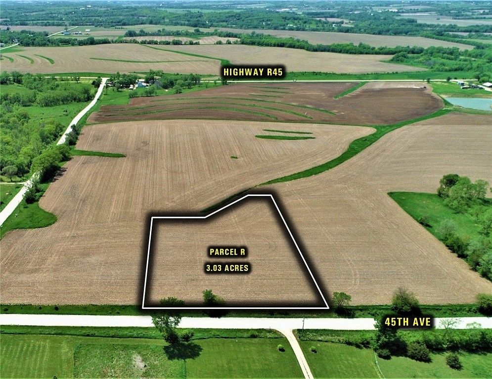 1 45th Ave, Prole, IA 50229 | Zillow
