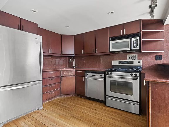 250 Mercer St APT C308, New York, NY 10012 | Zillow