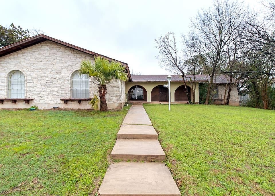 1910 Woodland Ave #A, Austin, TX 78741 | Zillow