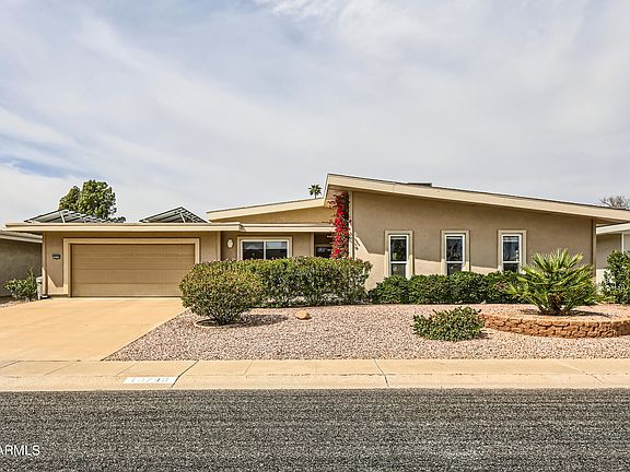 10746 W WHEATRIDGE Drive, Sun City, AZ 85373 | Zillow