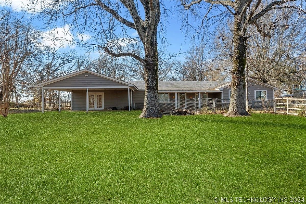 1382 Highway 271, Grant, OK 74738 | MLS #2412824 | Zillow