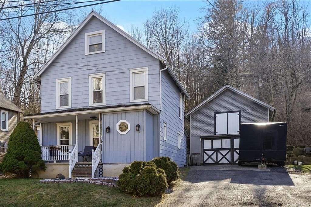 19 1st Avenue, Unionville, NY 10988 | Zillow