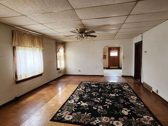 211 W Main St, Fordyce, NE 68736 | MLS #116114 | Zillow