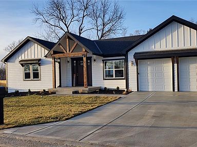 4016 Delavan Ave, Kansas City, KS 66104 | Zillow