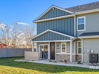 2310 E Spice Loop Nampa ID | Zillow