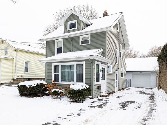 39 Tryon Park, Rochester, NY 14609 | Zillow