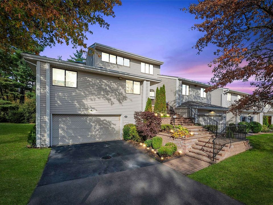 20 Chestnut Lane UNIT 10, Woodbury, NY 11797 | Zillow