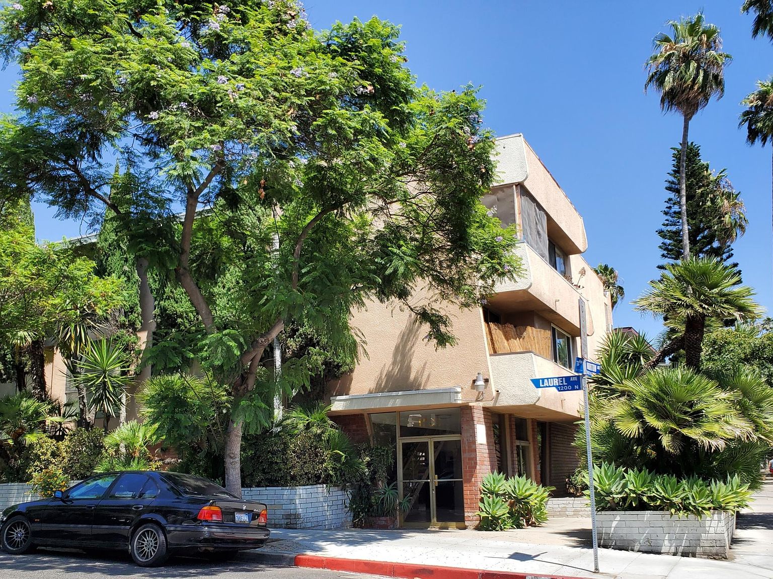 1200 N Laurel Ave, West Hollywood, CA 90046 | Zillow