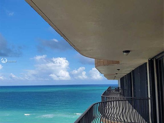 8777 Collins Ave PENTHOUSE 4, Surfside, FL 33154 | Zillow