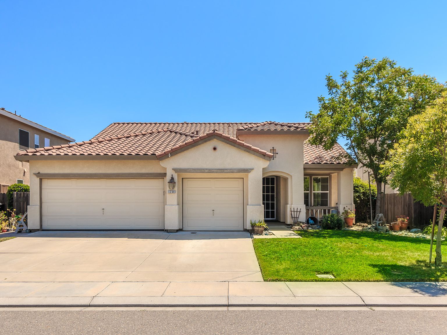 4208 Reunion Ct, Modesto, CA 95356 | Zillow