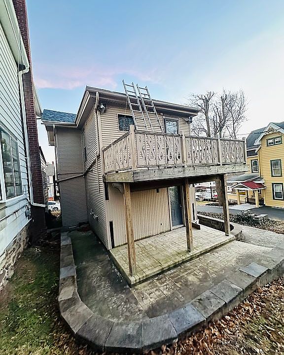 219 1st St, Weatherly, PA 18255 | Zillow