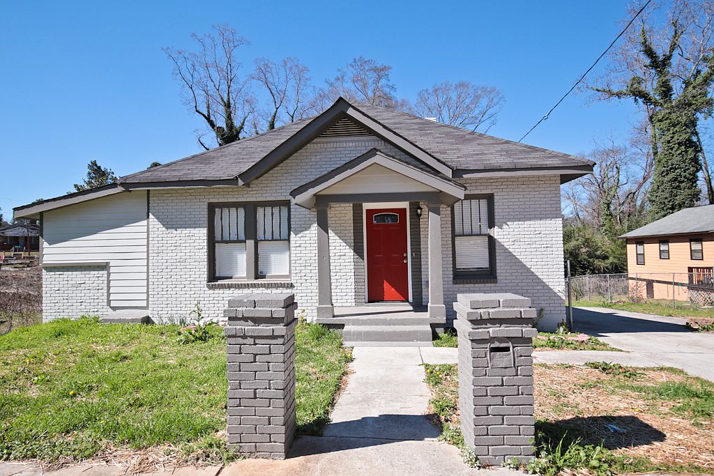 1095 Peeples St SW, Atlanta, GA 30310 | Zillow