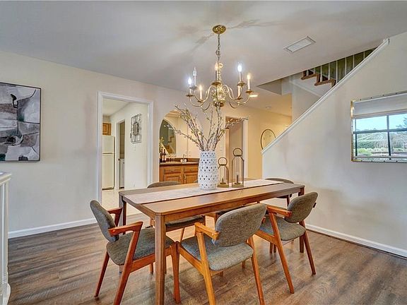 255 College Cros APT 35, Norfolk, VA 23510 | MLS #10516014 | Zillow