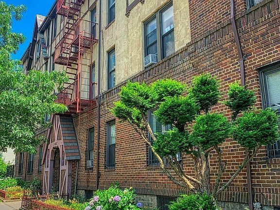 1006 Caton Ave APT 2C, Brooklyn, NY 11218 | Zillow