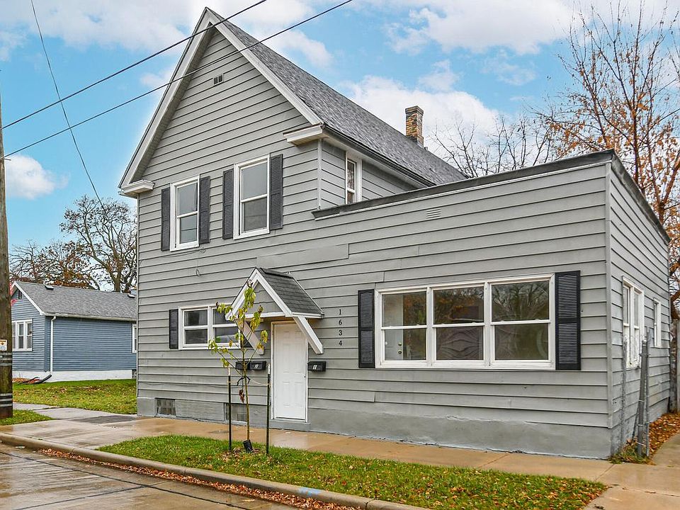 1634 Mead Street - 2 - 1634 Mead St Racine, WI | Zillow - Apartments ...