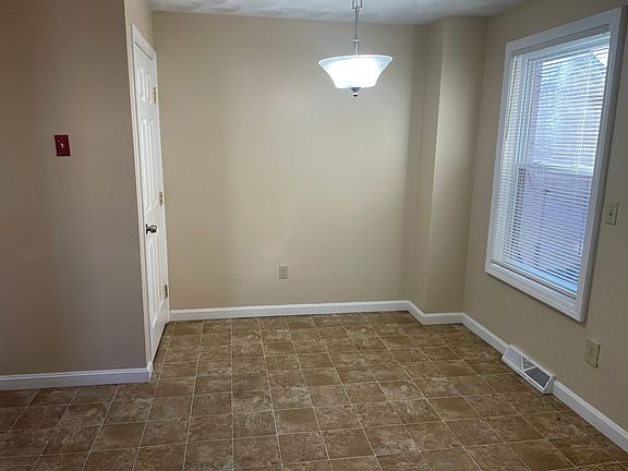 86-96 Jewett St #92, Providence, RI 02908 | Zillow