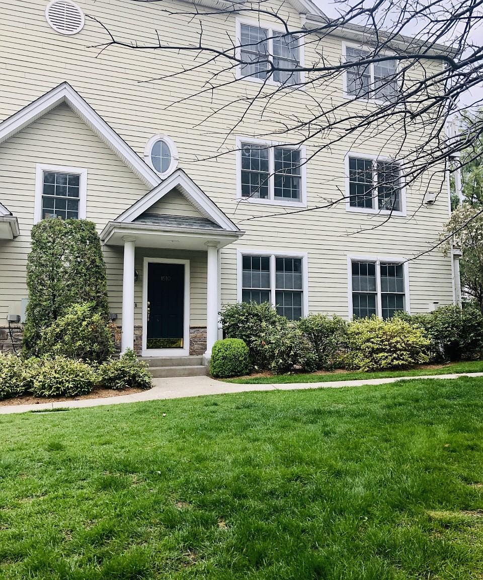1510 Half Moon Bay Dr #1510, Croton On Hudson, NY 10520 | Zillow