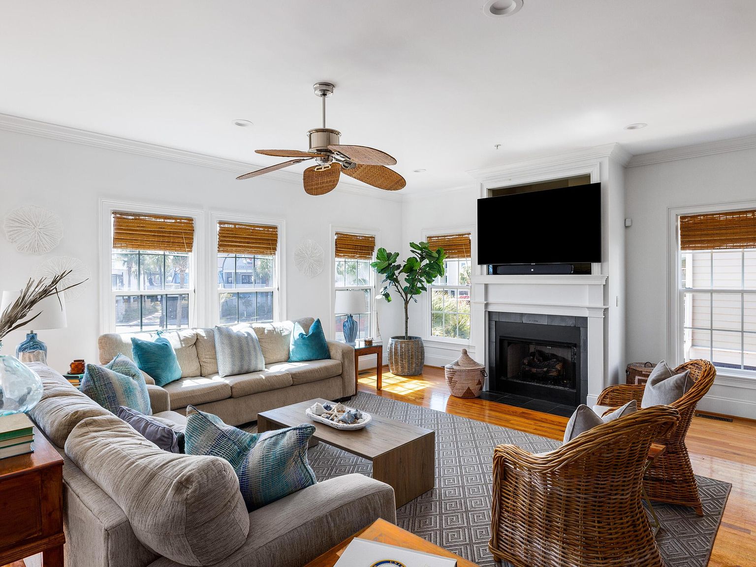 9 J C Long Blvd, Isle Of Palms, SC 29451 | MLS #24022780 | Zillow