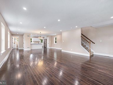 2501 W Dutton Mill Rd, Aston, PA 19014 | Zillow