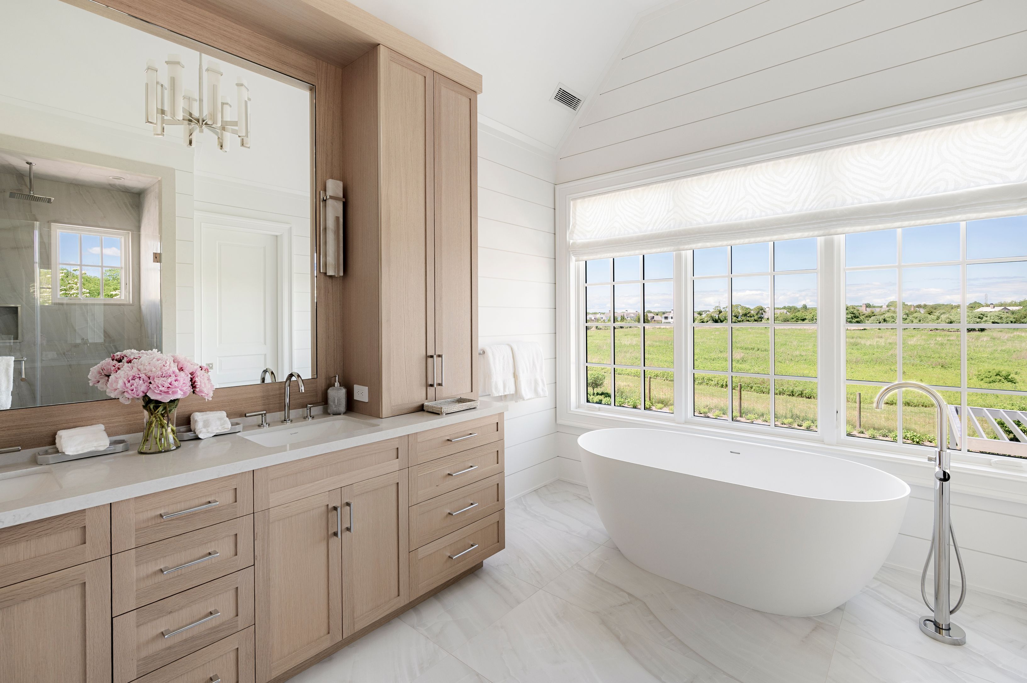 73 Pleasant Ln, Southampton, NY 11968 | Out East