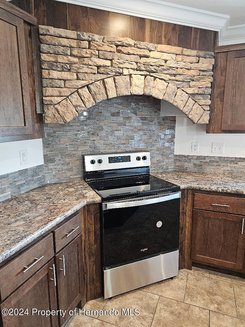 9896 Scepter Ave, Brooksville, FL 34613 | MLS #2238934 | Zillow