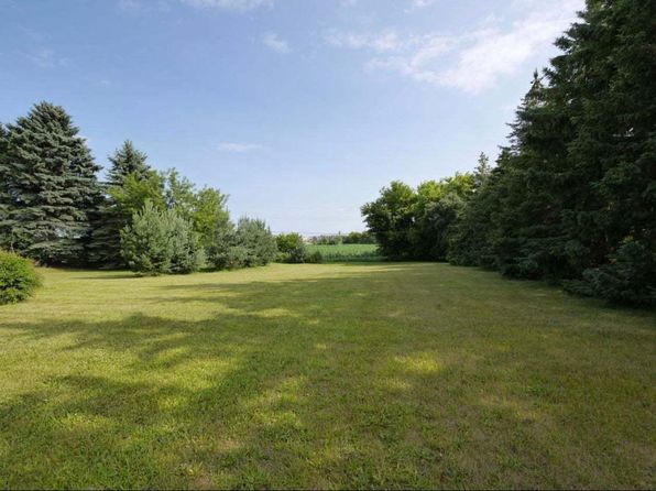 53005 Real Estate - 53005 Homes For Sale | Zillow