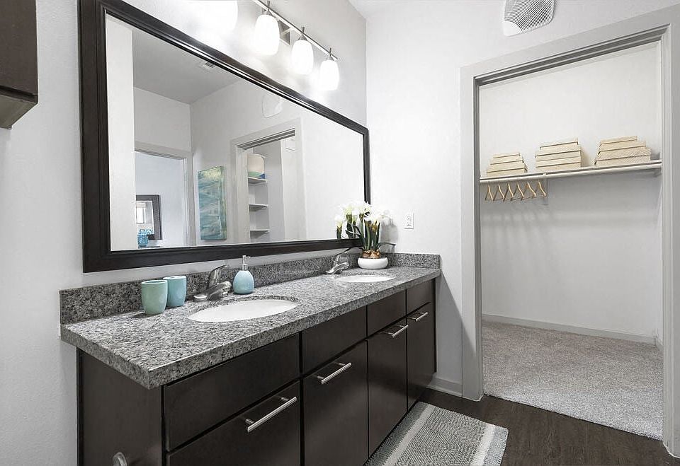 95twenty Apartments - 9520 Spectrum Dr Austin TX | Zillow