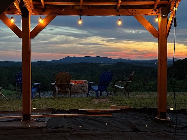 318 Beamers Knob Rd, Fancy Gap, VA 24328 | Zillow