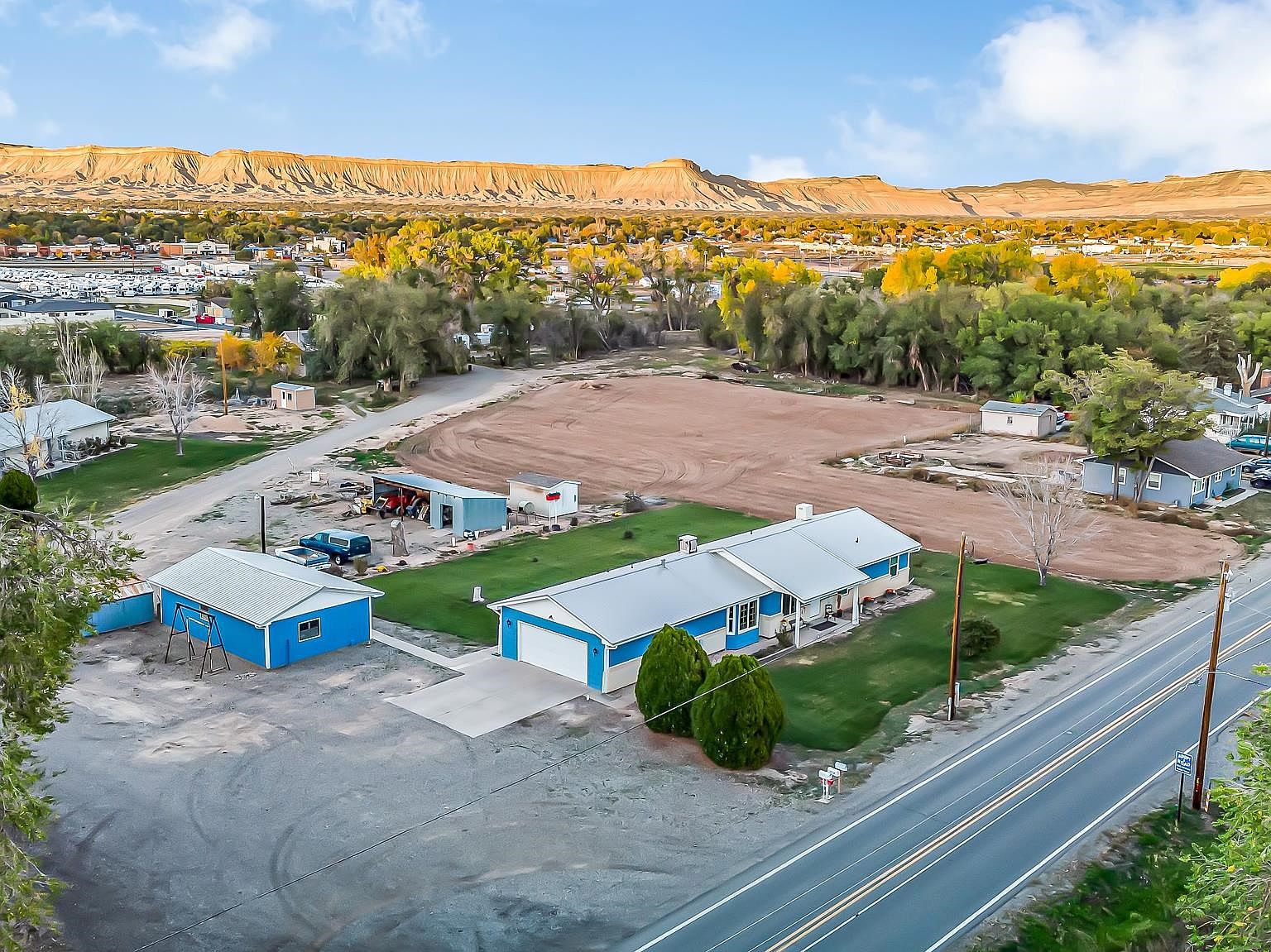 2738 B Rd, Grand Junction, CO 81503 | Zillow