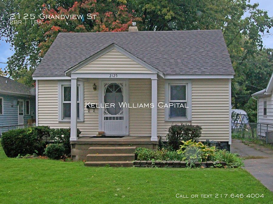 2125 E Grandview Ave, Grandview, IL 62702 | Zillow