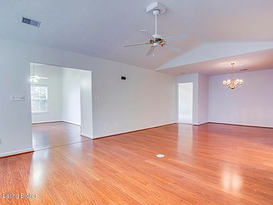 11008 Heidelberg Dr, Louisville, KY 40291 | Zillow