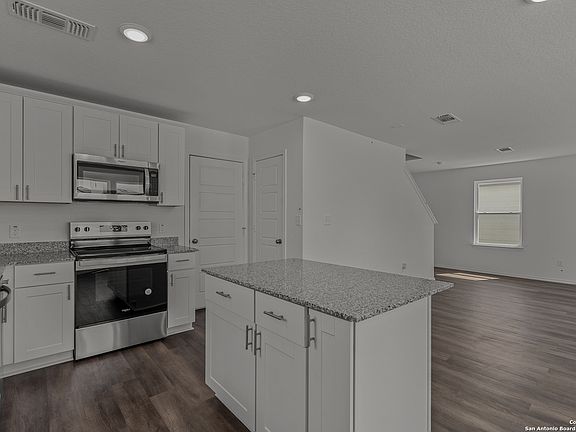 13626 Marlin Dock, San Antonio, TX 78245 | Zillow