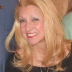 Debra Manning - Real Estate Agent in Swansea, MA - Reviews | Zillow