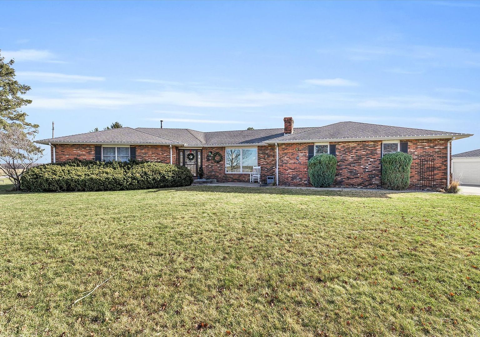 3094 County Road 700 E, Fisher, IL 61843 | Zillow