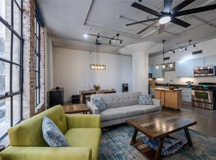 1122 Jackson St APT 521, Dallas, TX 75202 | MLS #20437159 | Zillow