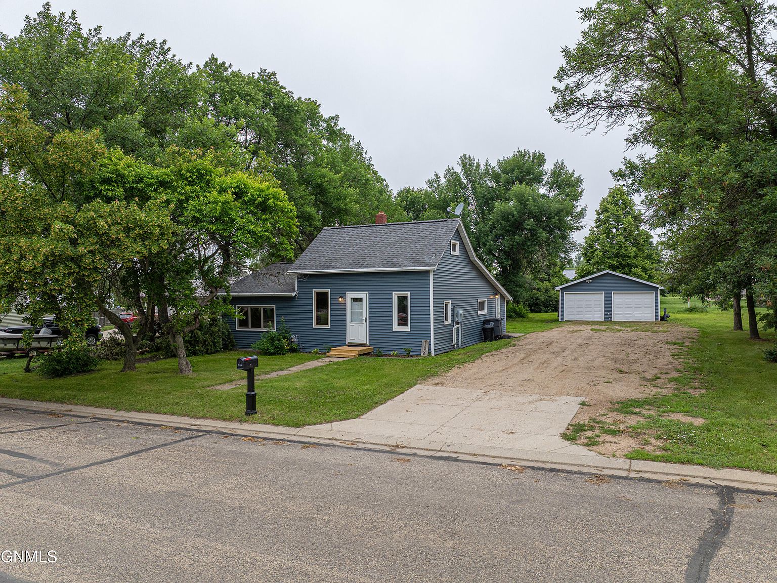 108 Whitman Ave, Wilton, ND 58579 | Zillow