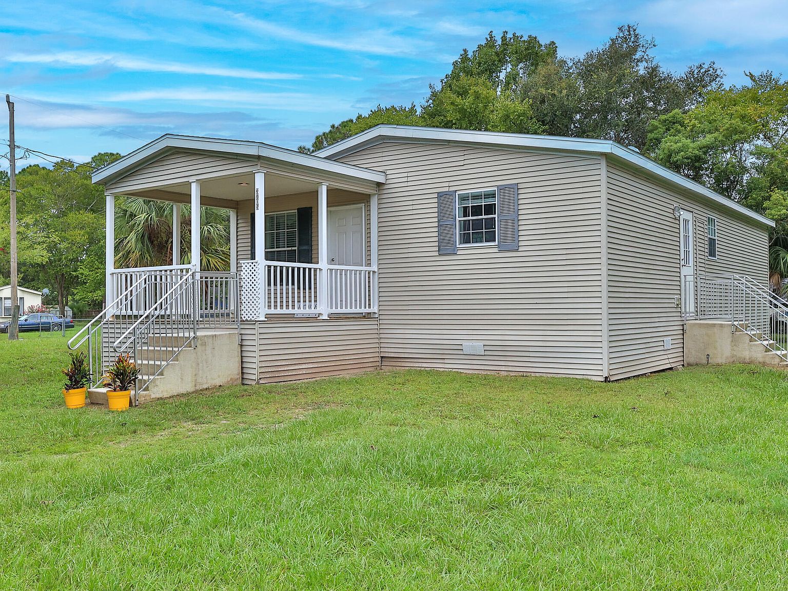 3705 Lisa Ln, New Smyrna Beach, FL 32168 | Zillow