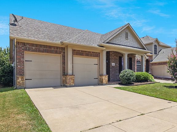 10916 Braemoor Dr, Fort Worth, TX 76114 | Zillow