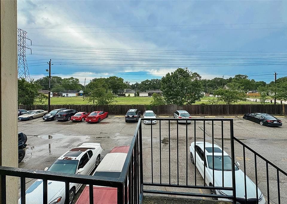 8100 Creekbend Dr APT 194, Houston, TX 77071 | Zillow
