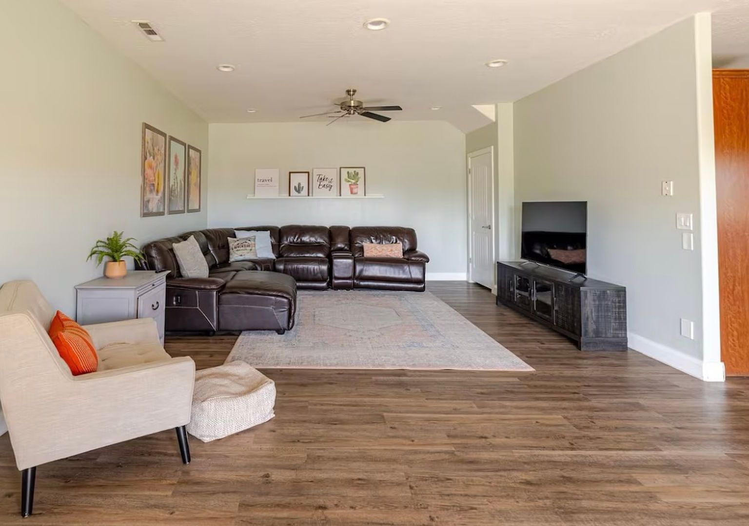 1593 S Scenic Sunrise Dr #BASEMENT, Washington, UT 84780 | Zillow
