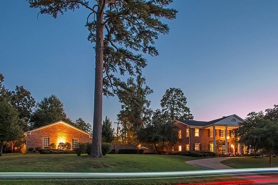 4 Pegues Pl, Longview, TX 75601 | Zillow