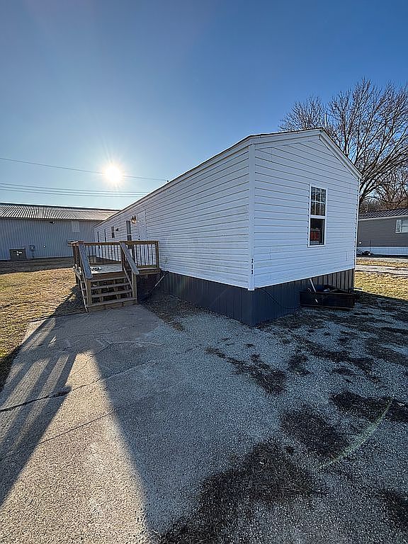 404 Wadena Rd LOT 213, Fayette, IA 52142 | Zillow