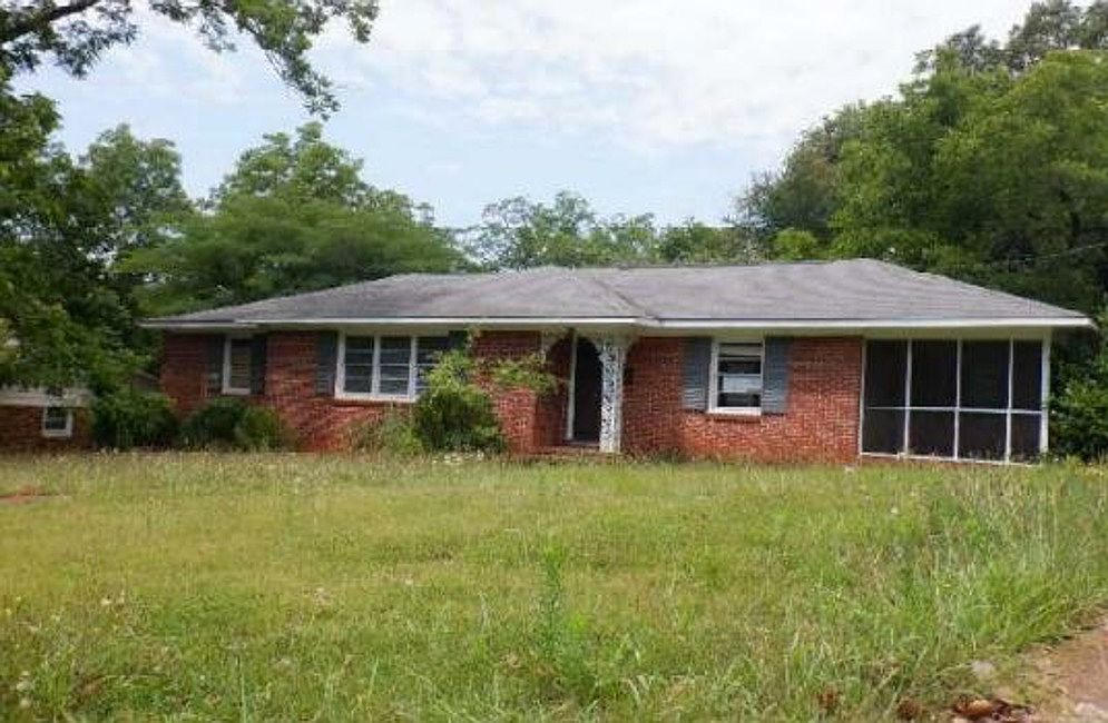 621 Chaffee St, Talladega, AL 35160 | MLS #0 | Zillow