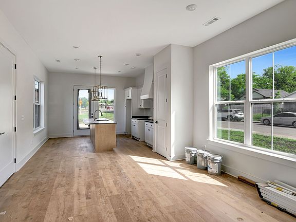 1738 Dr Db Todd Jr Blvd, Nashville, TN 37208 | MLS #2669092 | Zillow