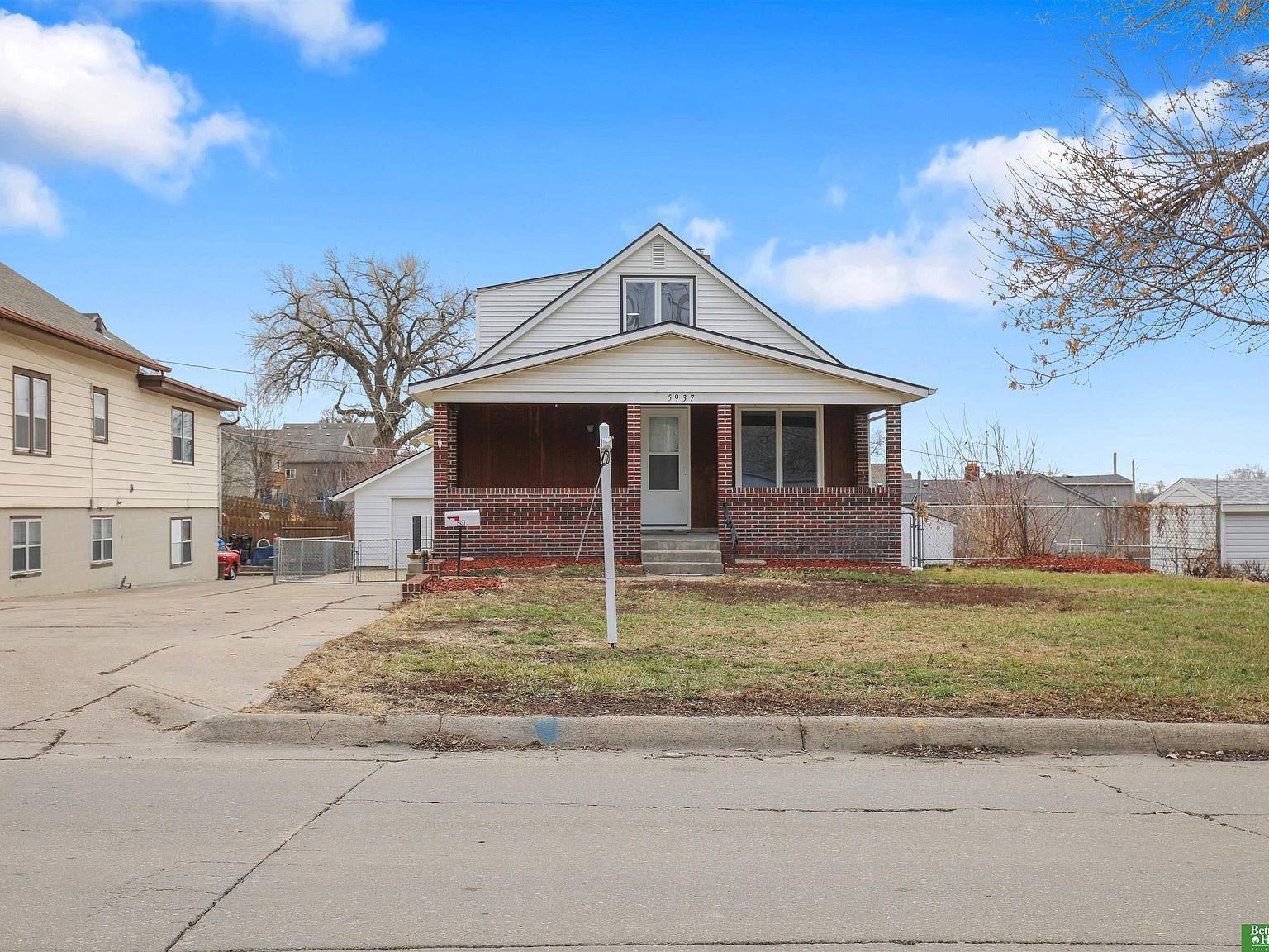 5937 Spring St, Omaha, NE 68106 | Zillow