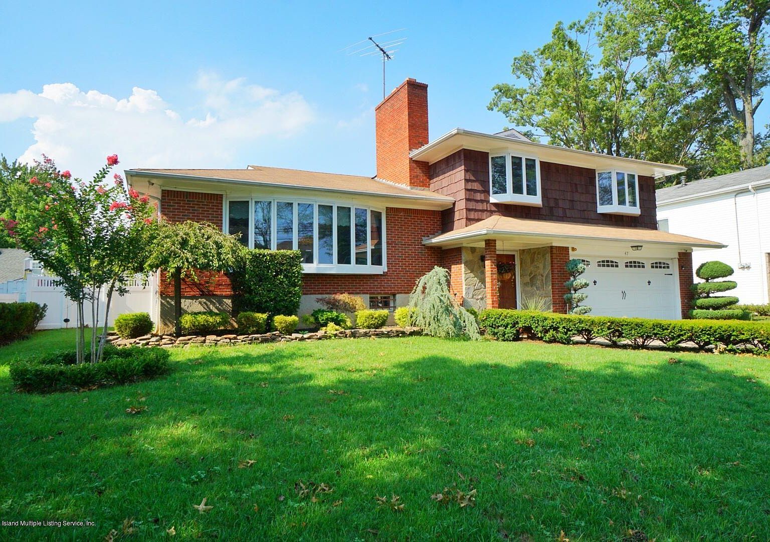 47 Rochelle Pl, Staten Island, NY 10312 | Zillow