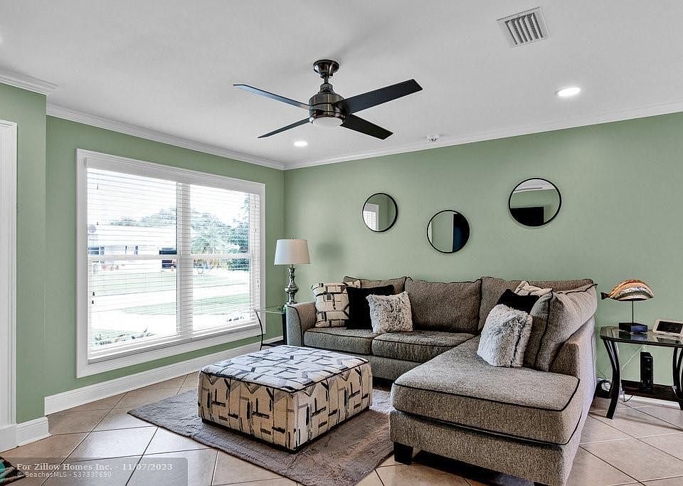 813 Floridand Ave, Sebastian, FL 32958 | MLS #F10408572 | Zillow